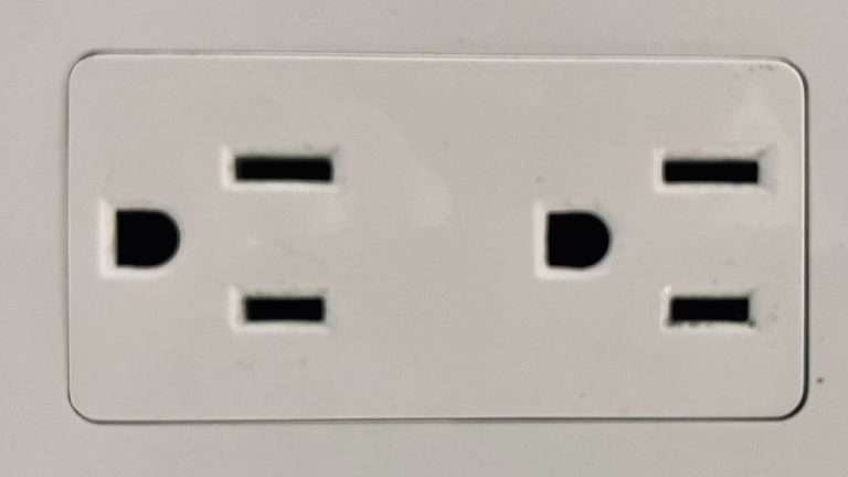 Packing For A Trip To Bogotá Colombia: What I Pack When Traveling To ...